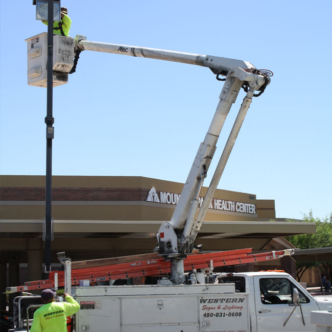 Sign Repair & Maintenance | Phoenix, Mesa, Chandler - Western Signs