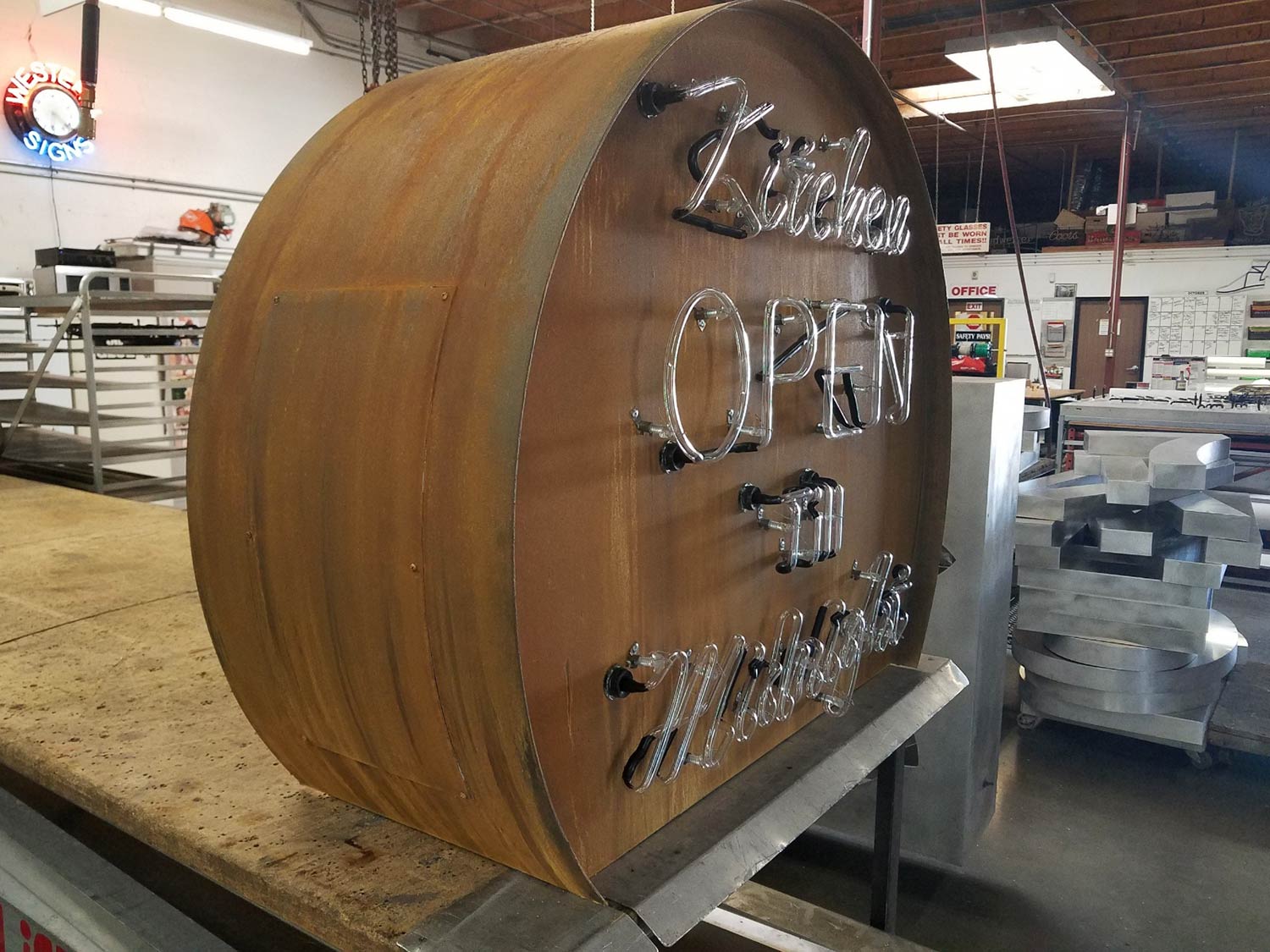 Custom Sign Fabrication | Western Signs & Lighting | Phoenix, Arizona ...